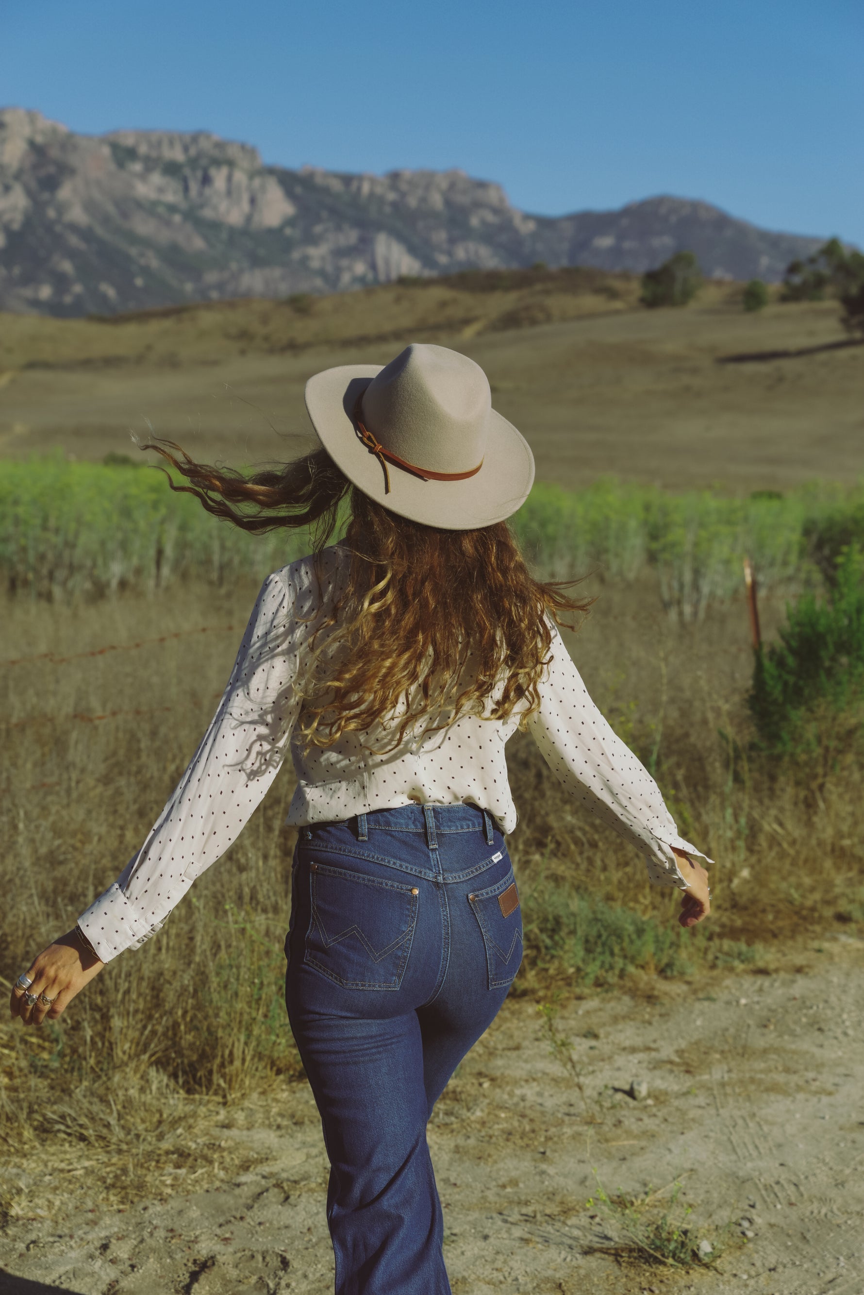 WYETH – W Y E T H