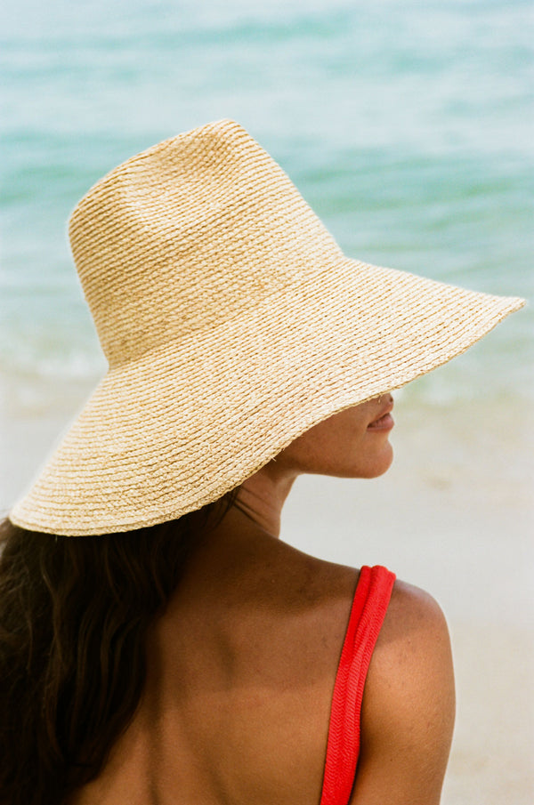 Beach Buckets – W Y E T H